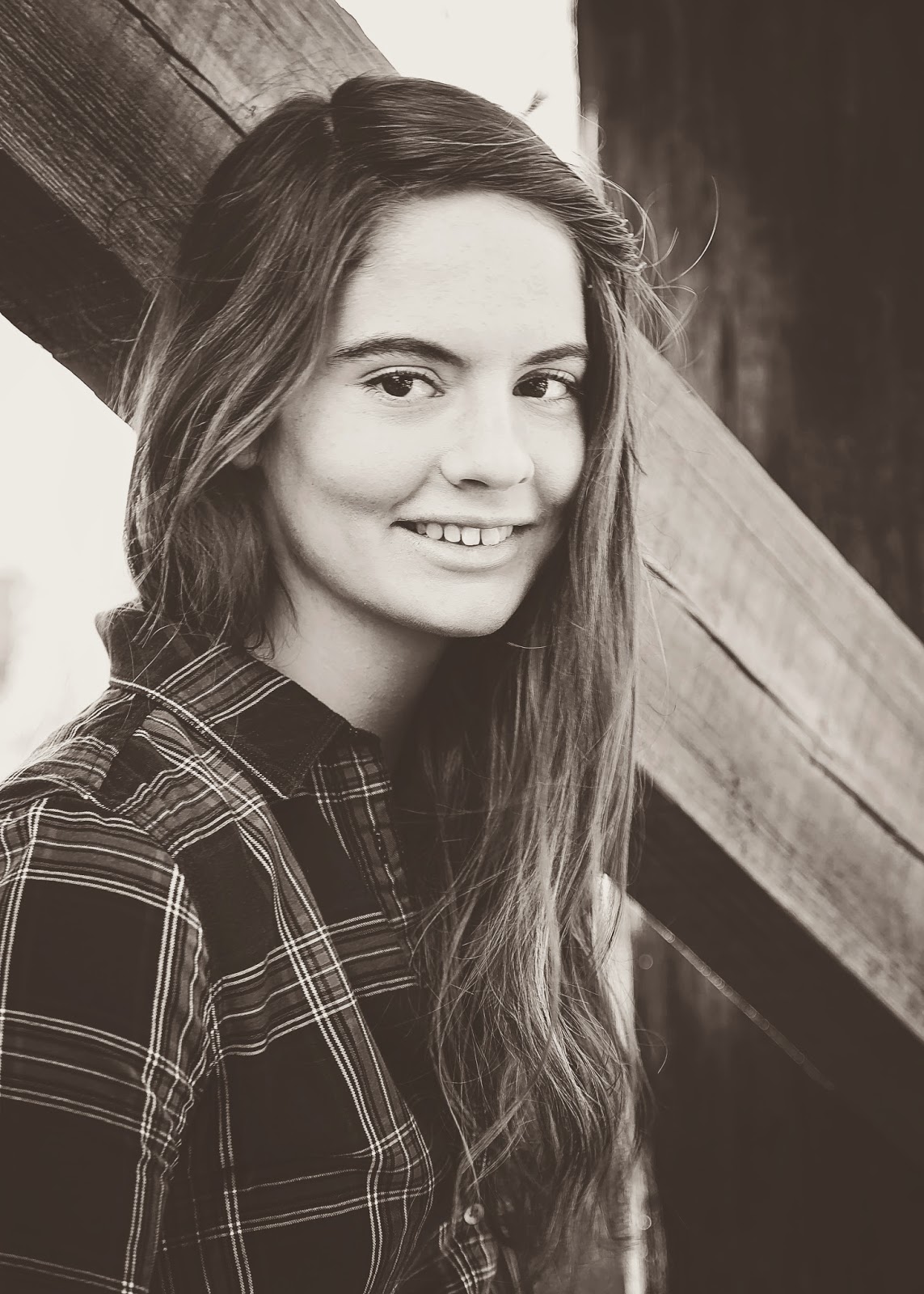 Allison Shrum- Makeup Artist