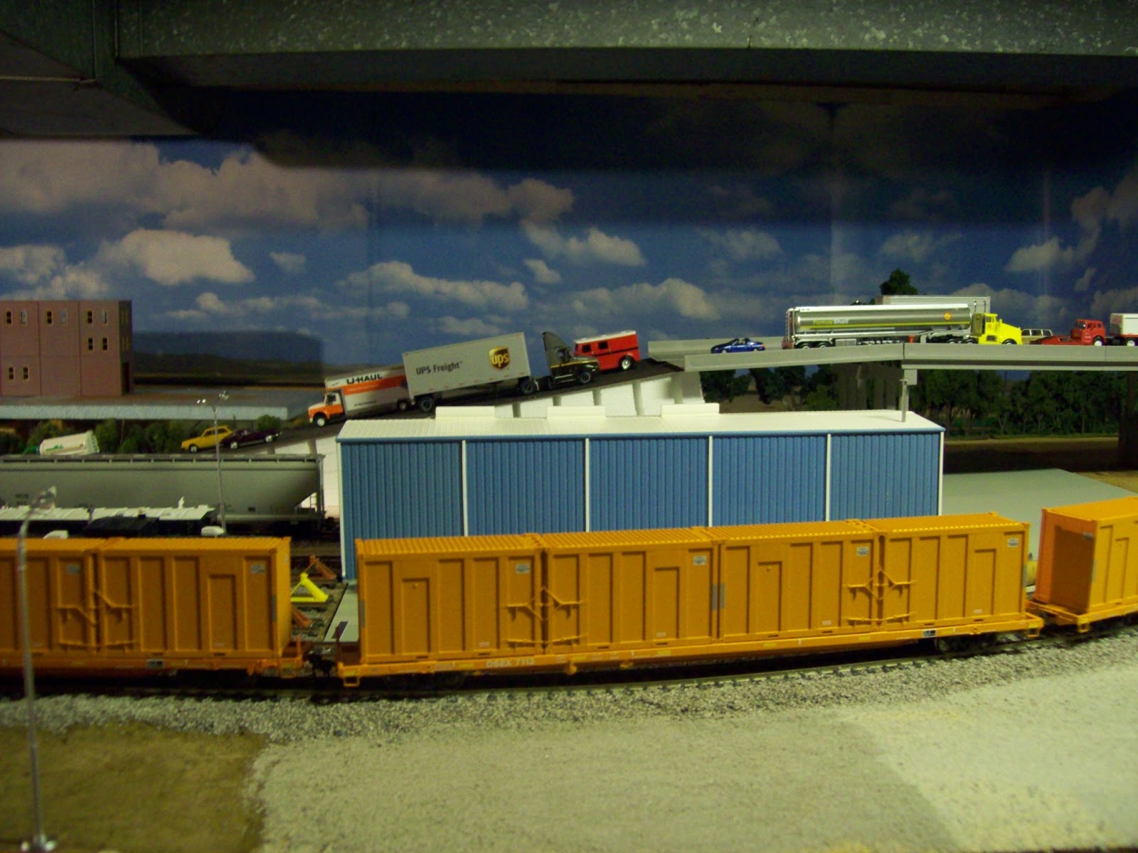 AP&WRR: THE TRASH TRAIN