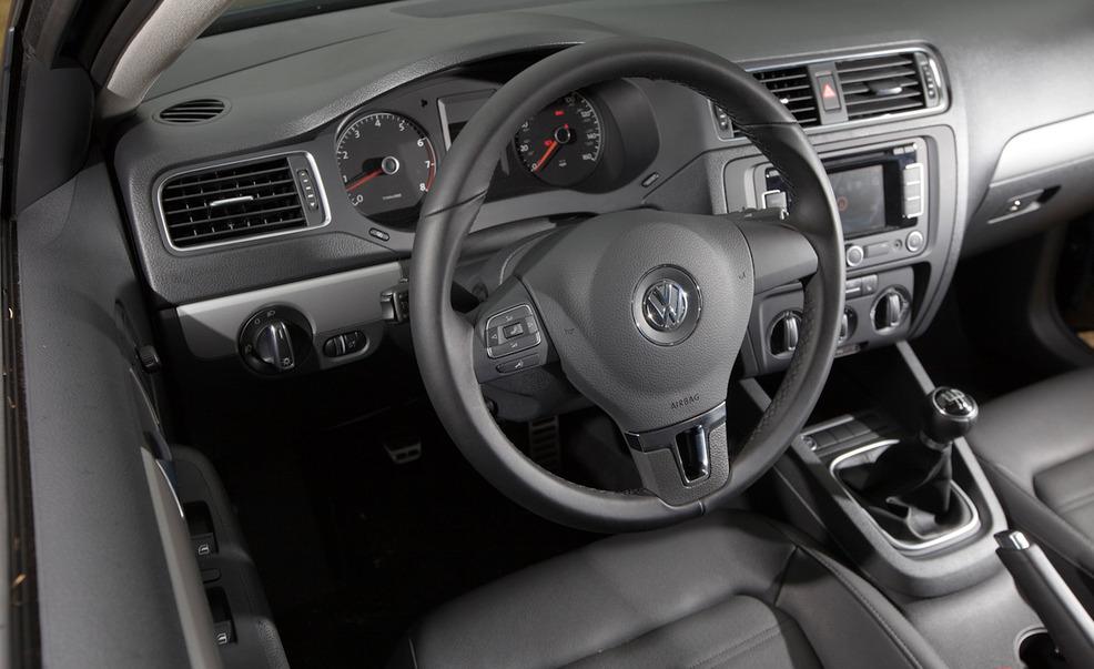 Volkswagen Jetta GLI MK6 2014 - Historia, versiones y seguridad