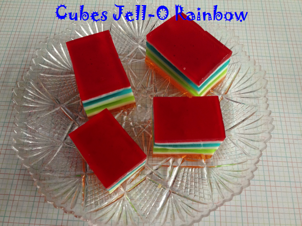 Cubes Jell-O rainbow - Miam ! Des biscuits