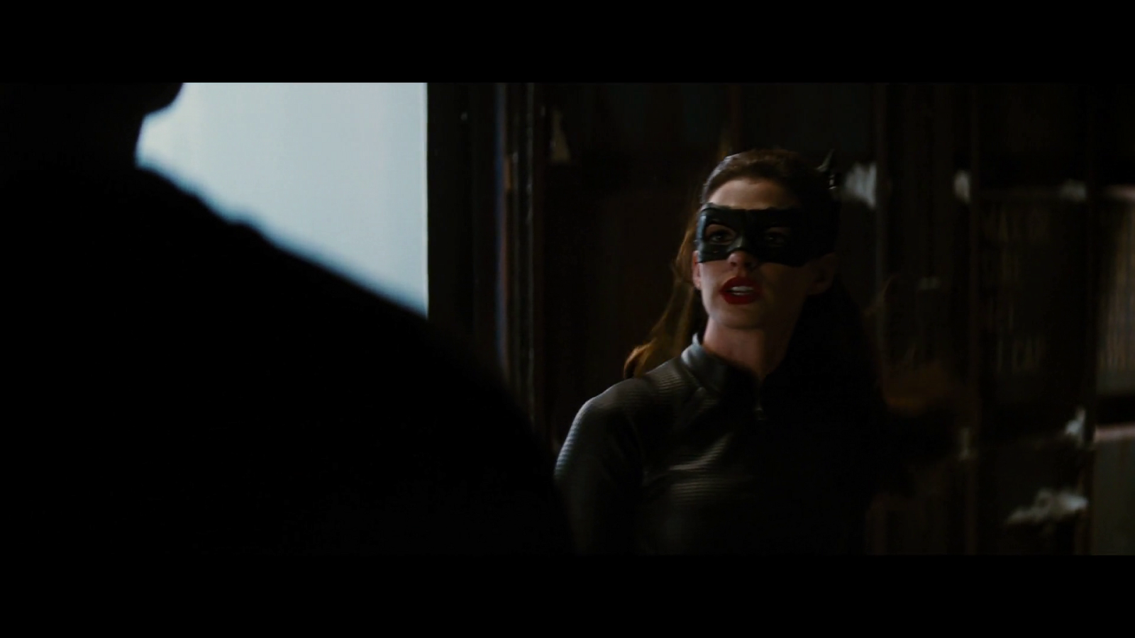 Leather Beauty: Screencaps Post-The Dark Knight Rises-Part 2