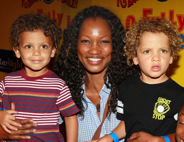 CreamWorld Magazine official Blog: Garcelle Beauvais and her twins