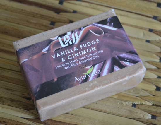 Lass Naturals Vanilla Fudge and Cinimon Hand Made Bathing Bar Review ...