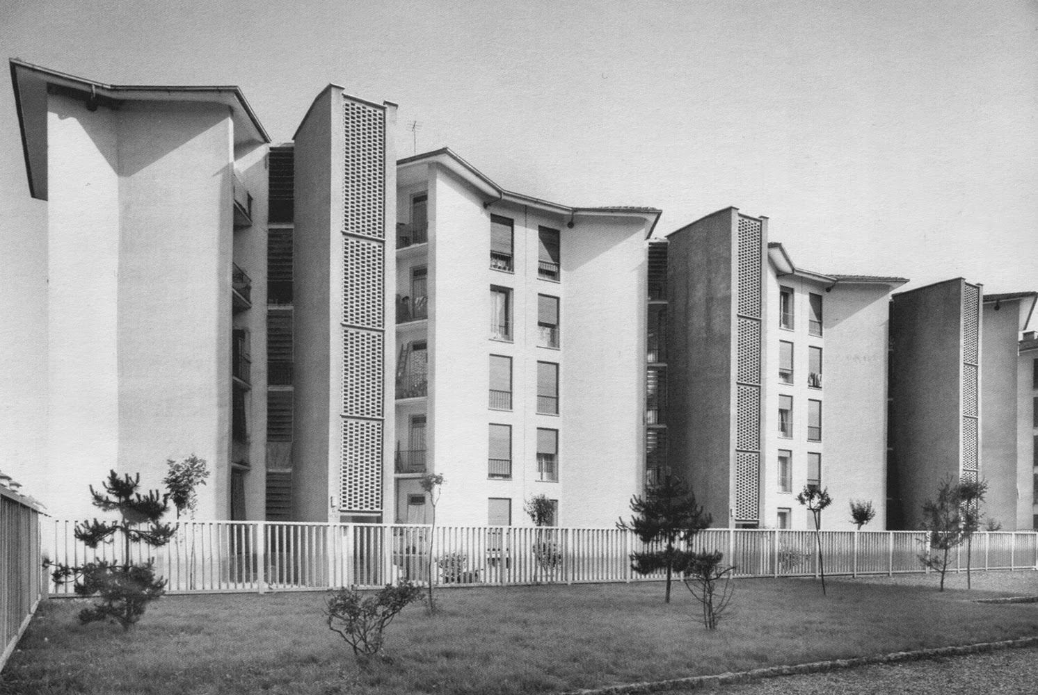 Ignazio Gardella http://4.bp.blogspot.com/-4uwBw2EfbsU/U8MRNVdmTGI ...