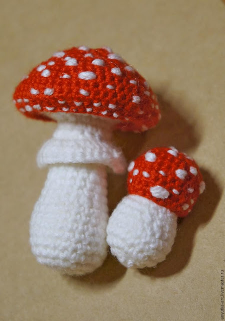 LiaKnits: Pin cushion - Crochet - Photo tutorial