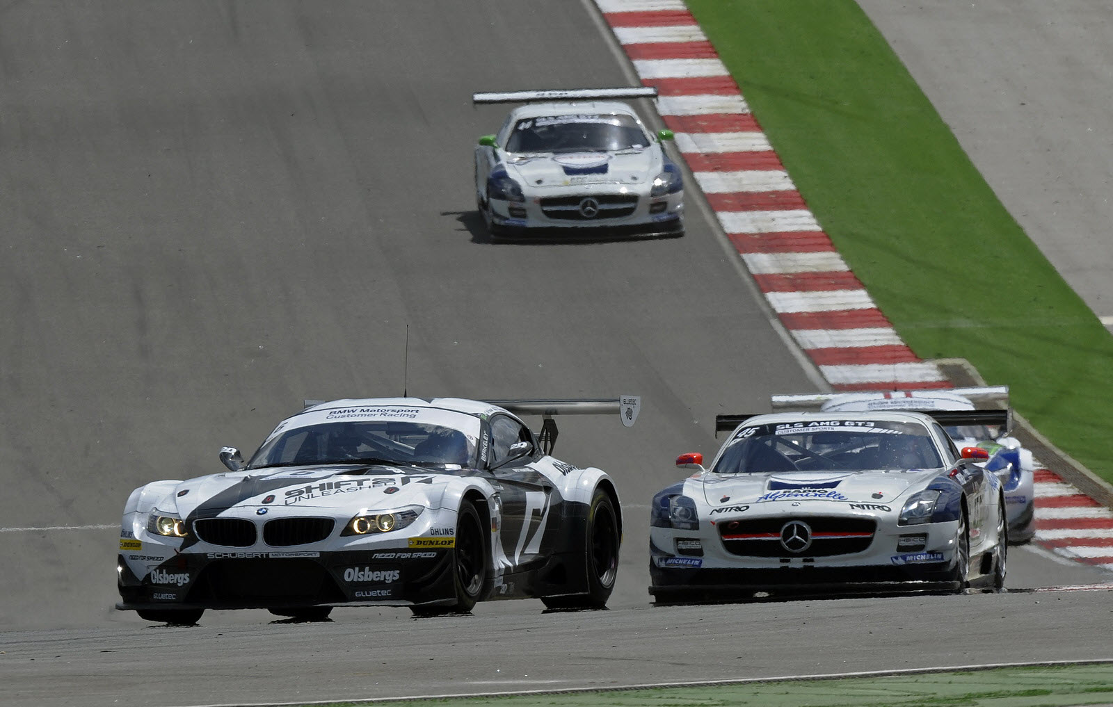 2011 FIA GT3 European : BMW and Audi win season opener at Algarve