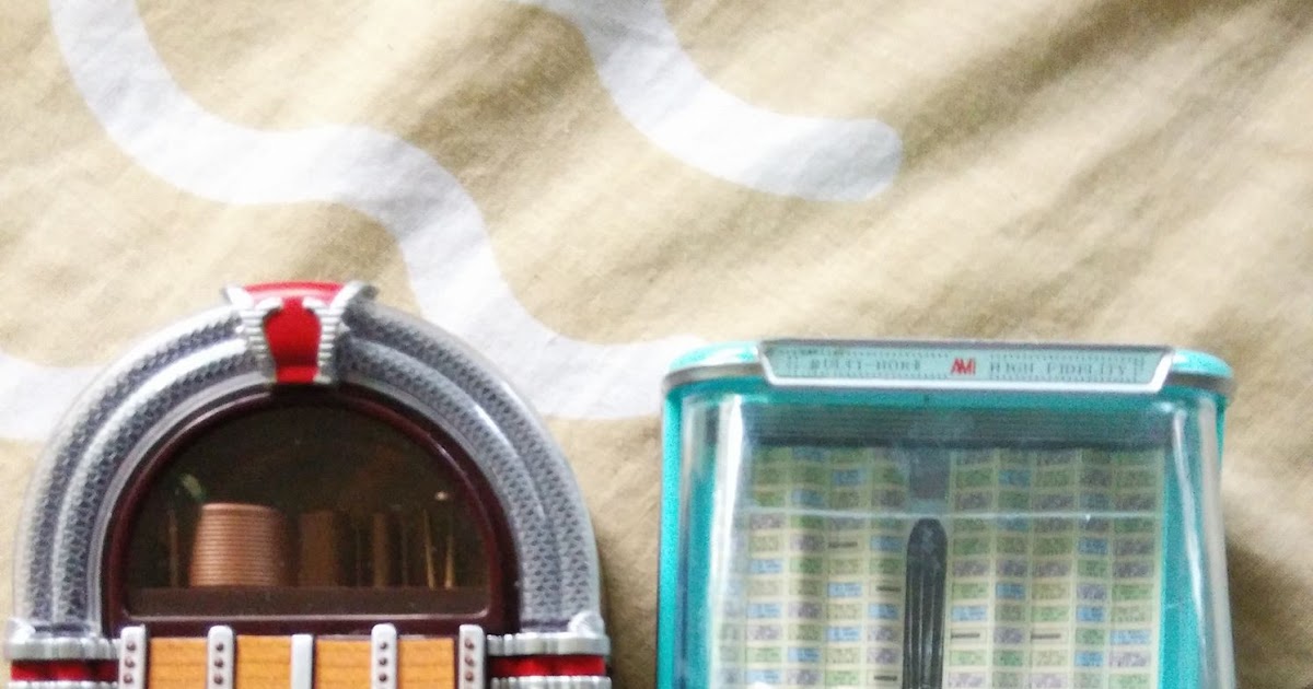 Jamie's Toy Blog: Miniature Jukeboxes