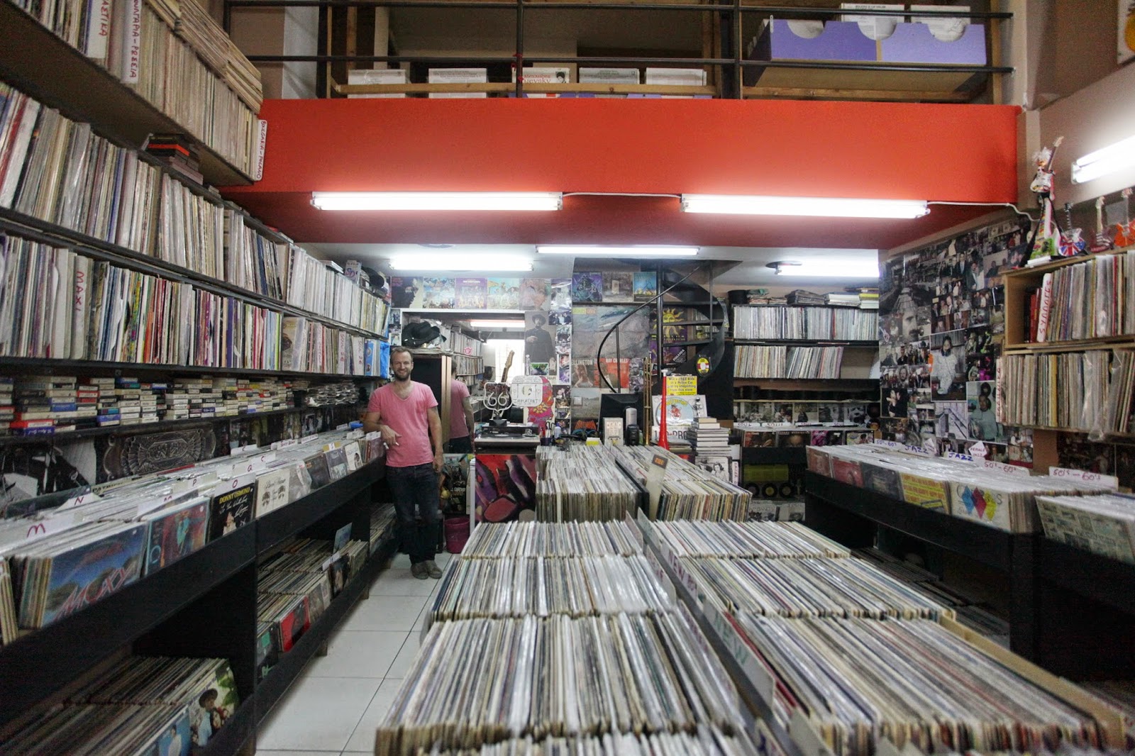 VinylCityAthensRecords: Vinyl City Athen's Record's