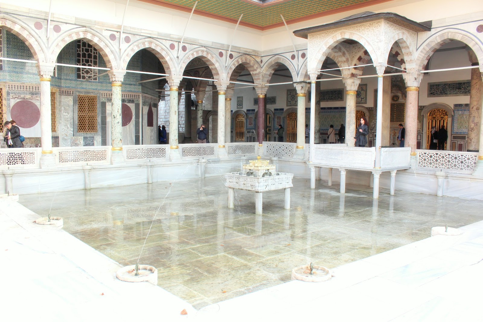 Yam Kan Travel: The Land of Magical Minarets - Istanbul