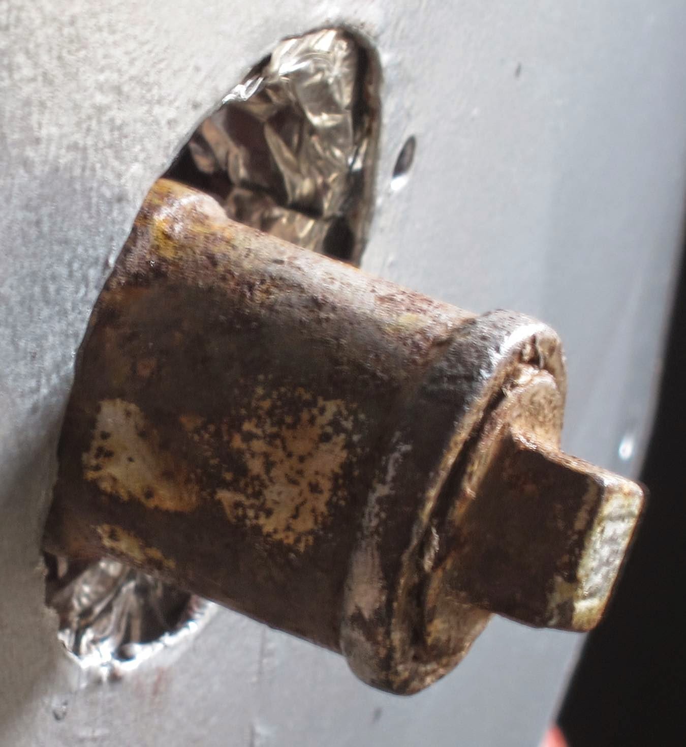 Sentinel Steam Loco 7109: Boiler Plugs & Clamps