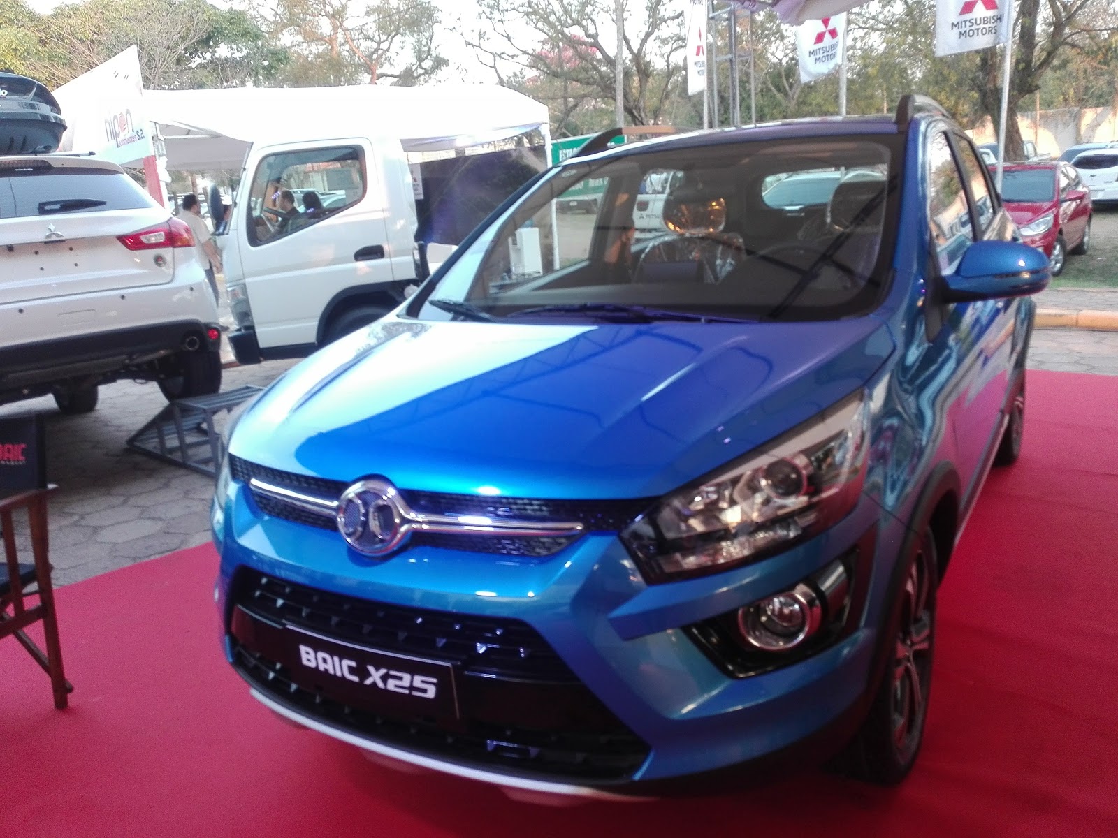 AutoGuíaPy: [Primera Impresión] BAIC X25 - Hatchback Crossover o SUV?