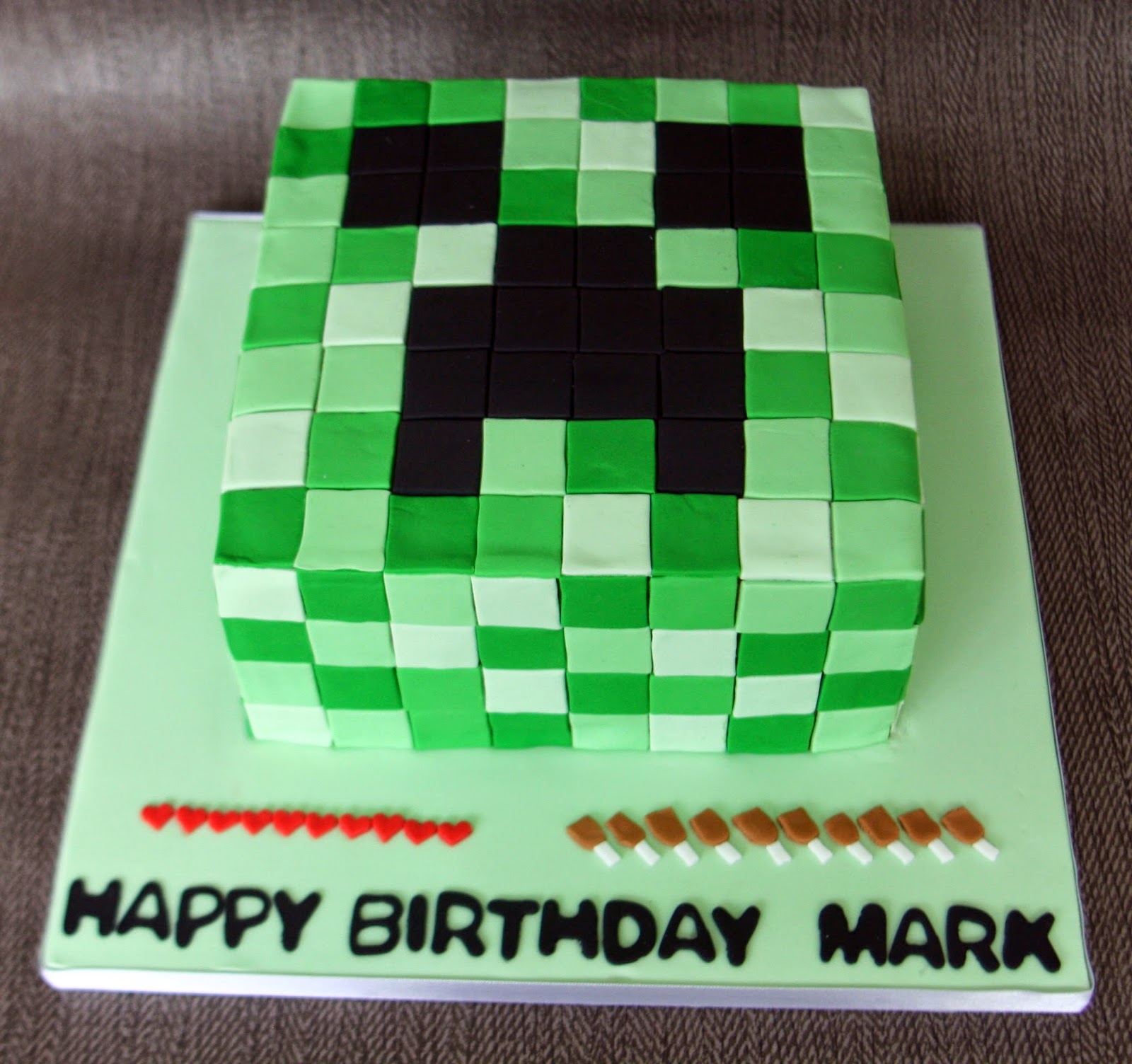 Minecraft Creeper Head Cake
