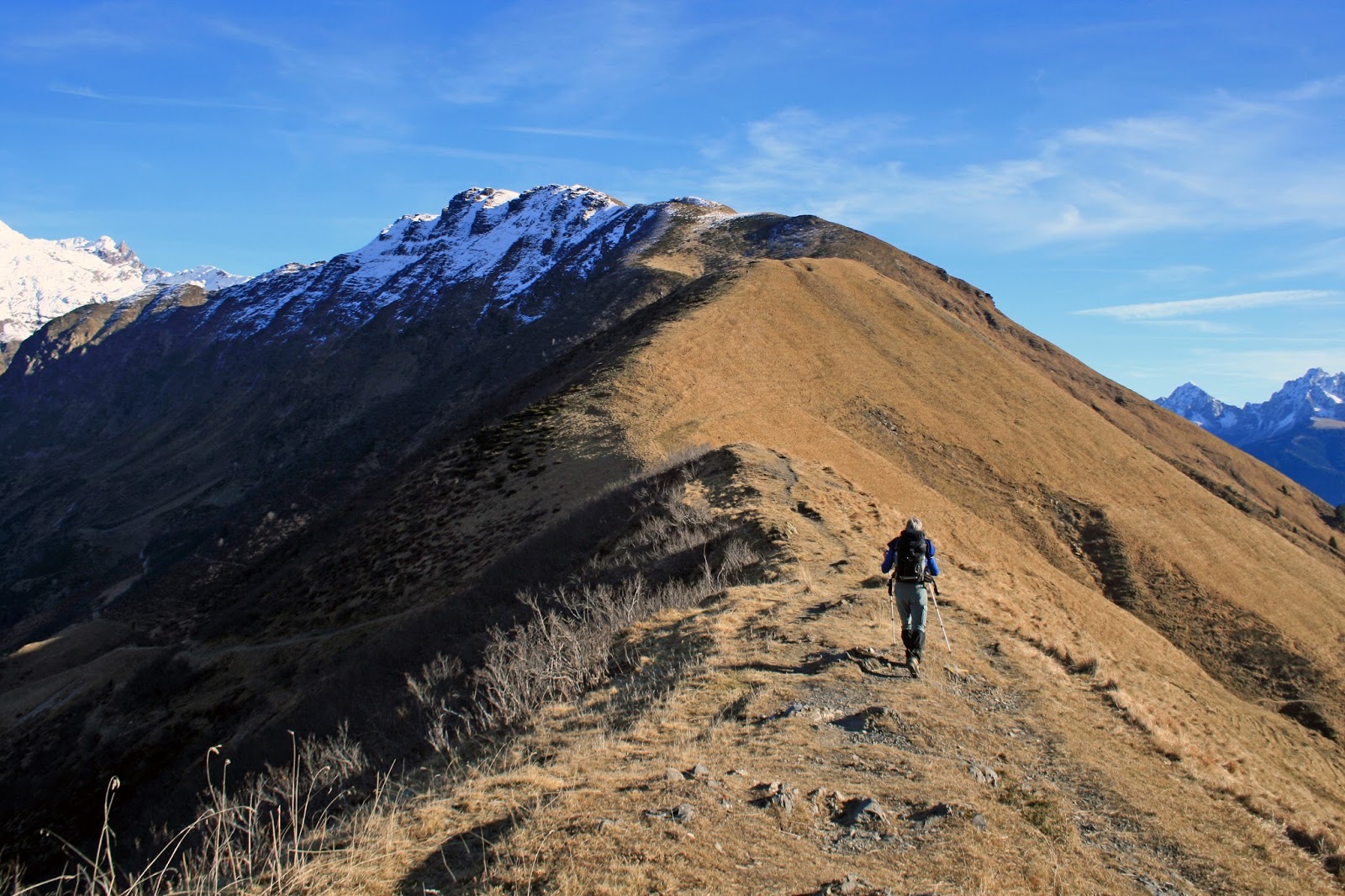 Quelli che...la montagna: Monte Sasna, un terrazzo sulle Orobie e tanto ...