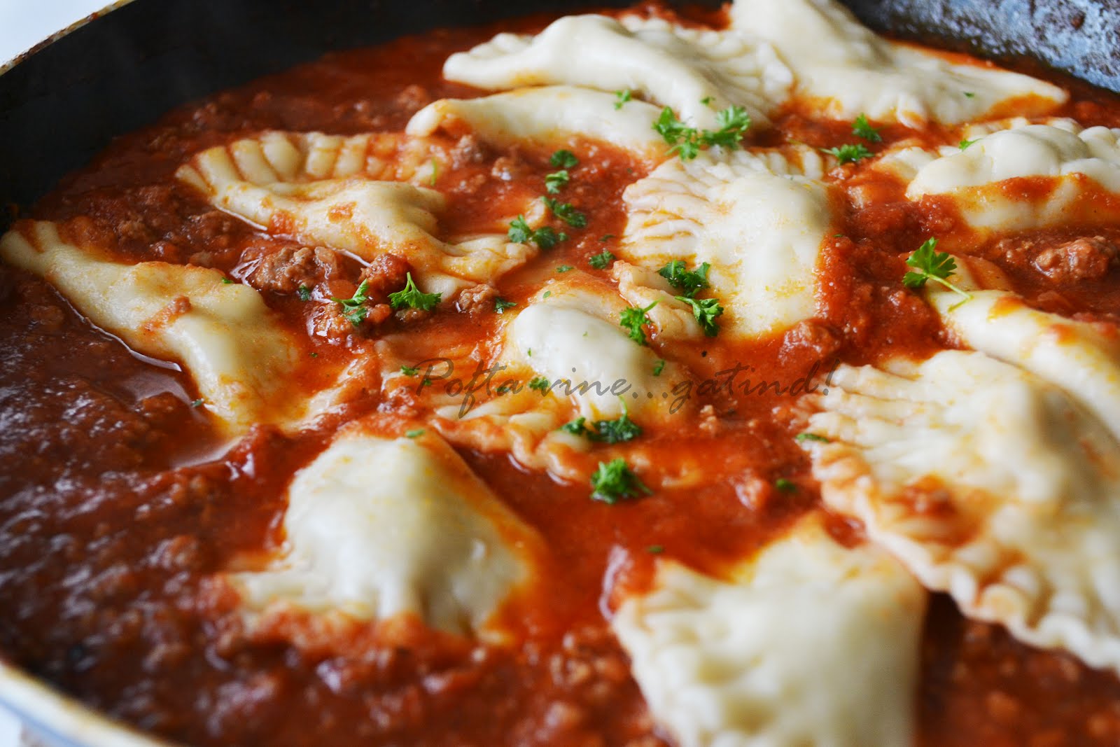 Coltunasi in sos de rosii sau smantana - Bucătăria Urecheatei