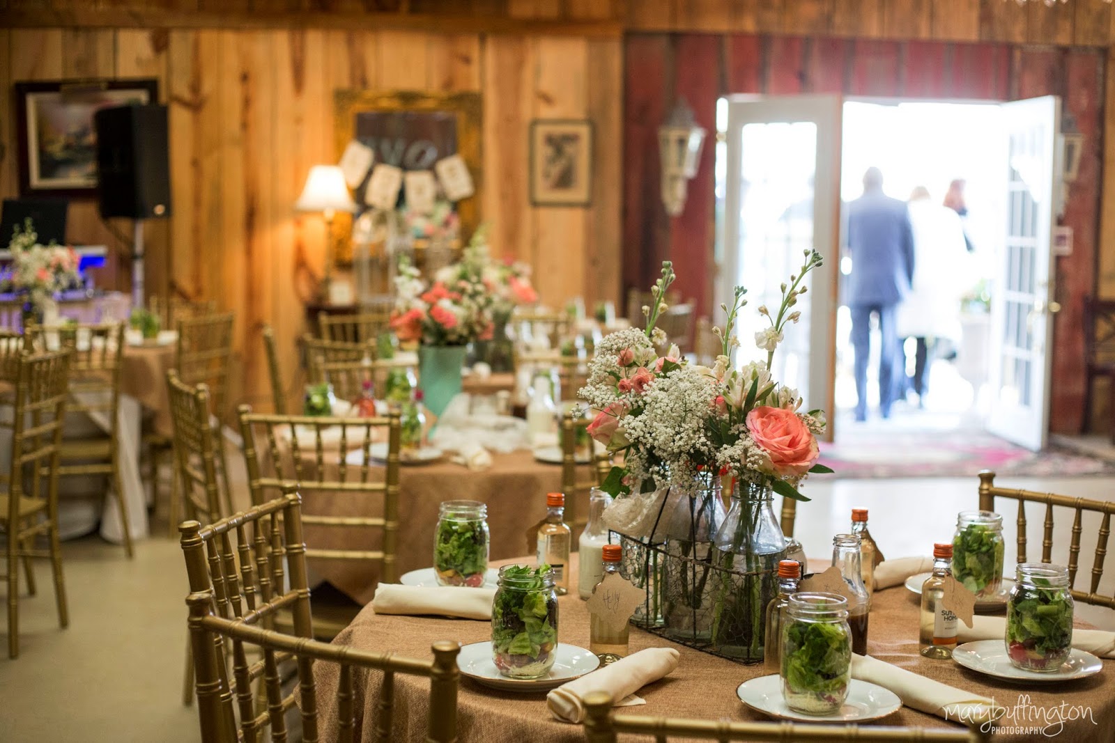 Aldas Magnolia Hill: A Peek inside the Big Red Barn