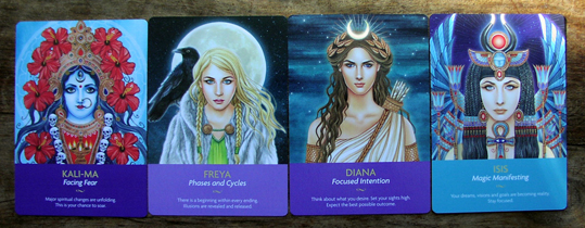 A bad witch's blog: Review: Keepers of the Light Oracle Cards