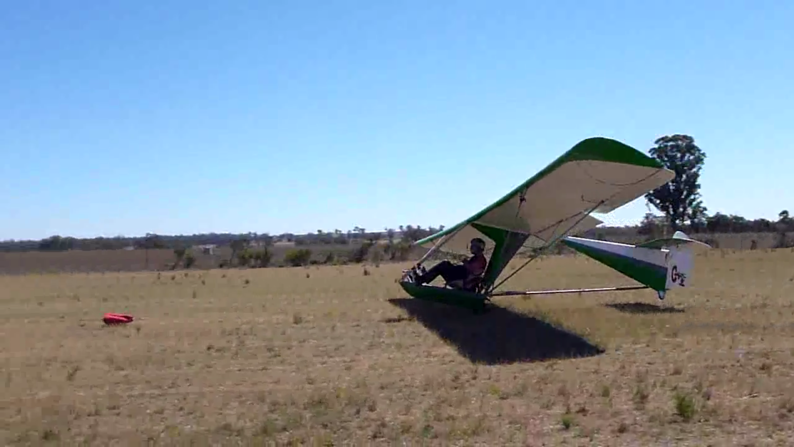 Building adventures of an Ultralight Glider: Reinforcement patch time