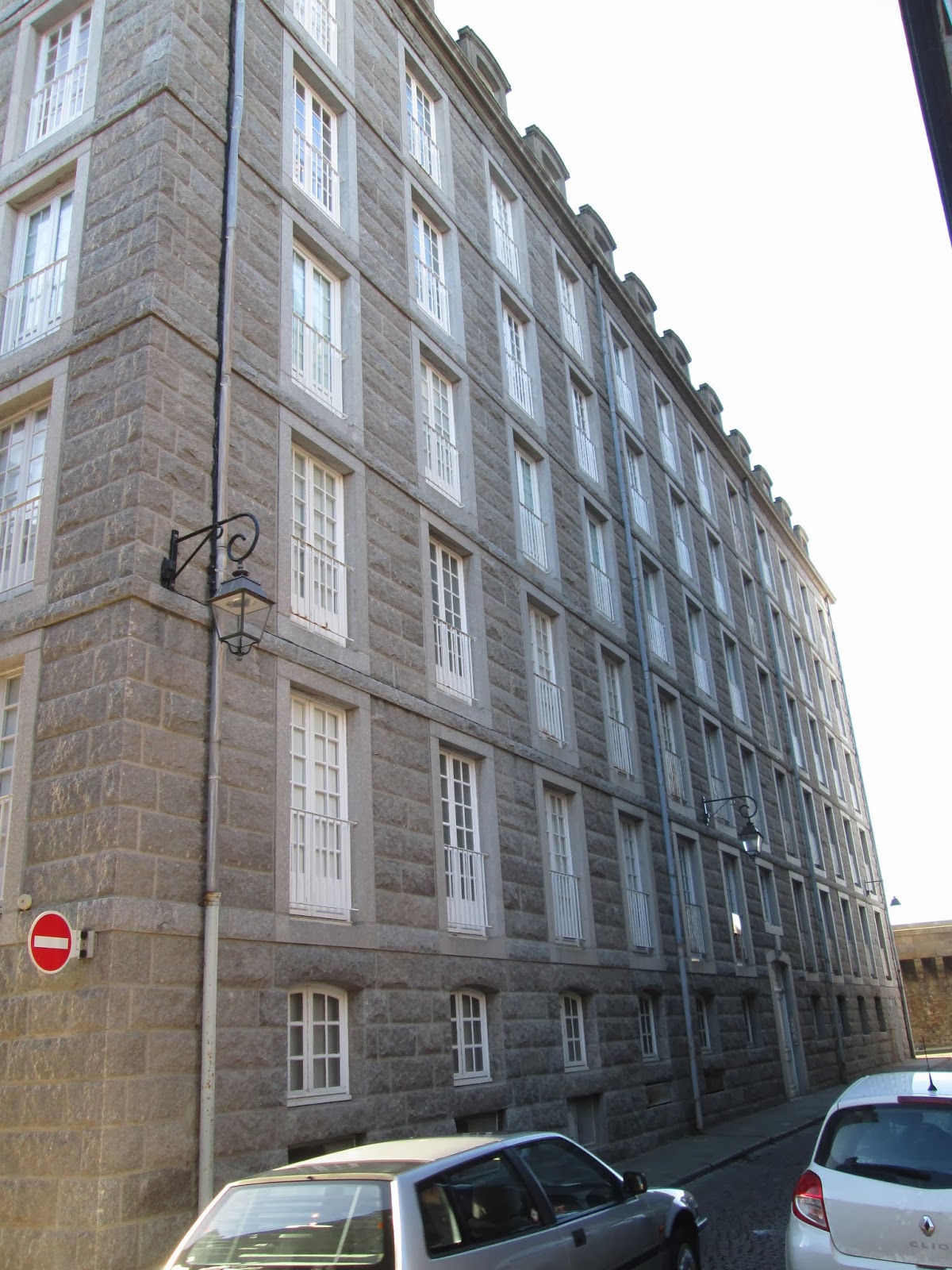 EntreVoir: Louis Arretche - reconstruction et aménagement urbain de ...