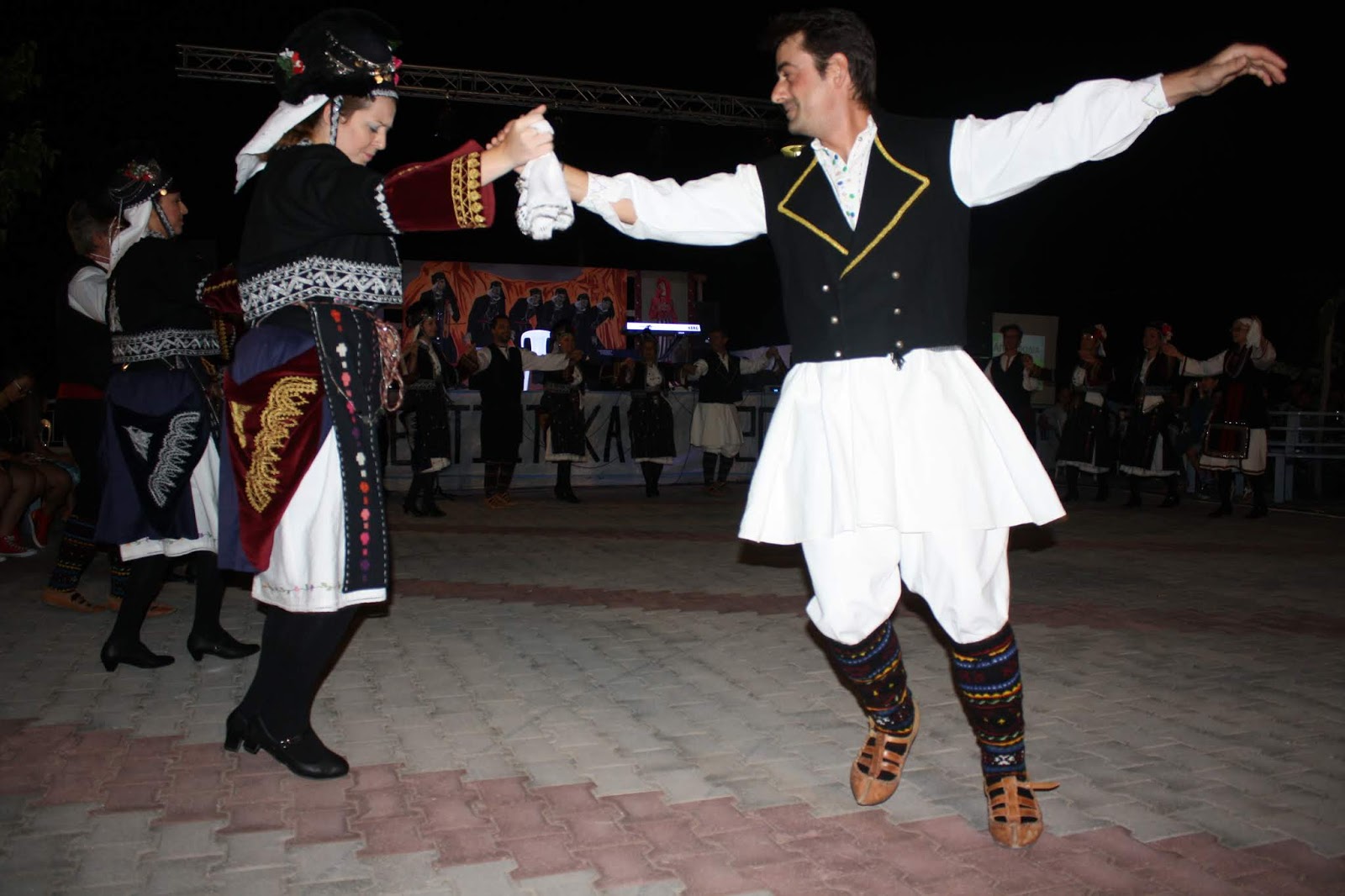 ΠΟΛΙΤΙΣΤΙΚΟΣ ΣΥΛΛΟΓΟΣ ΚΟΖΑΝΗΣ "Η ΚΟΖΙΑΝΗ": ΞΕΚΙΝΟΥΝ ΤΑ ΜΑΘΗΜΑΤΑ ΧΟΡΟΥ ...