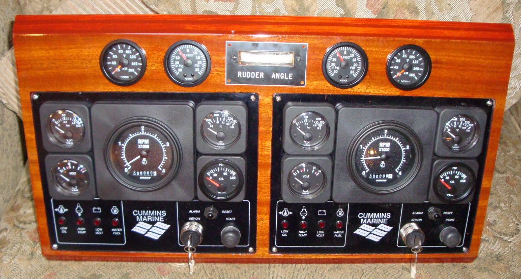 Potentate Repower 2011 ~ 2012: New Instrument Panel