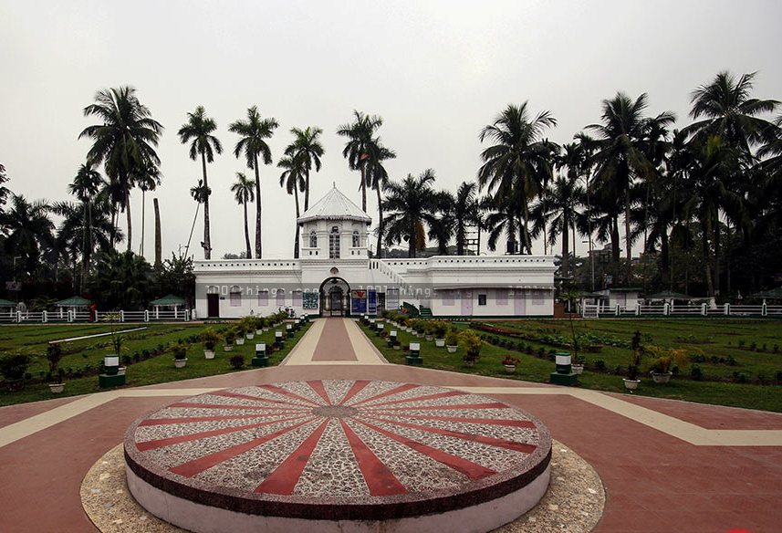 Cooch Behar Madan Mohan Mandir ~ Cooch Behar Palace