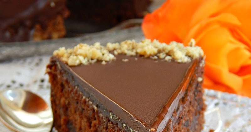 Jekin Kapric : Saher torta sa orasima