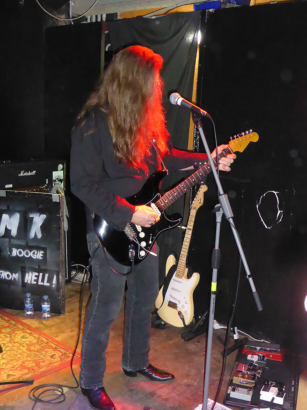 H M F A E : MICHAEL KATON