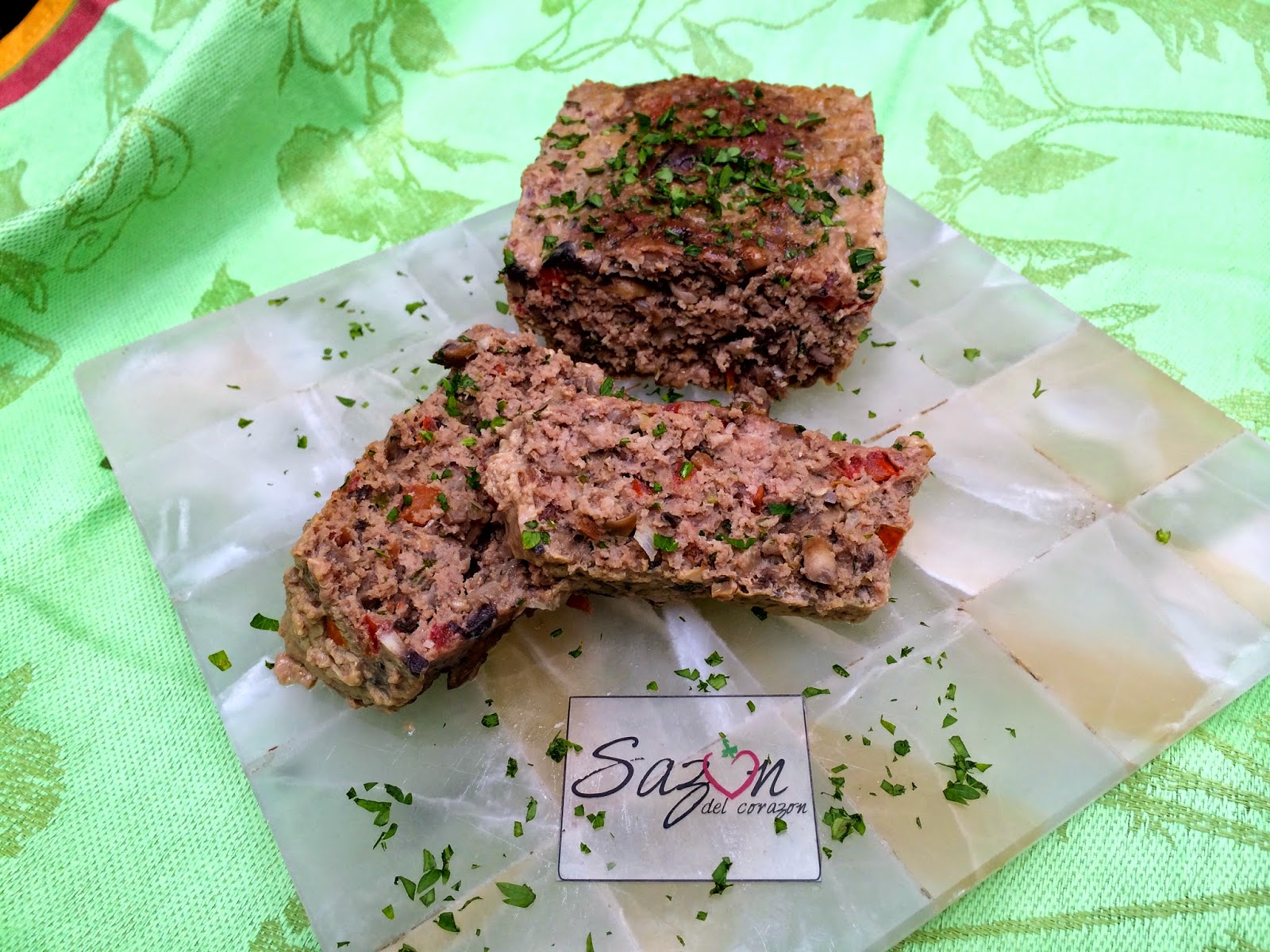 Sazón del corazón: Pastel de carne molida con champiñones