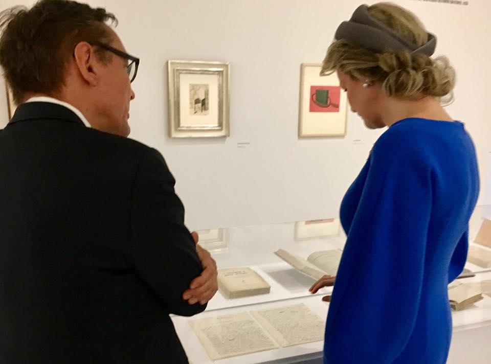 Queen Mathilde: Expo: Magritte & Hergé