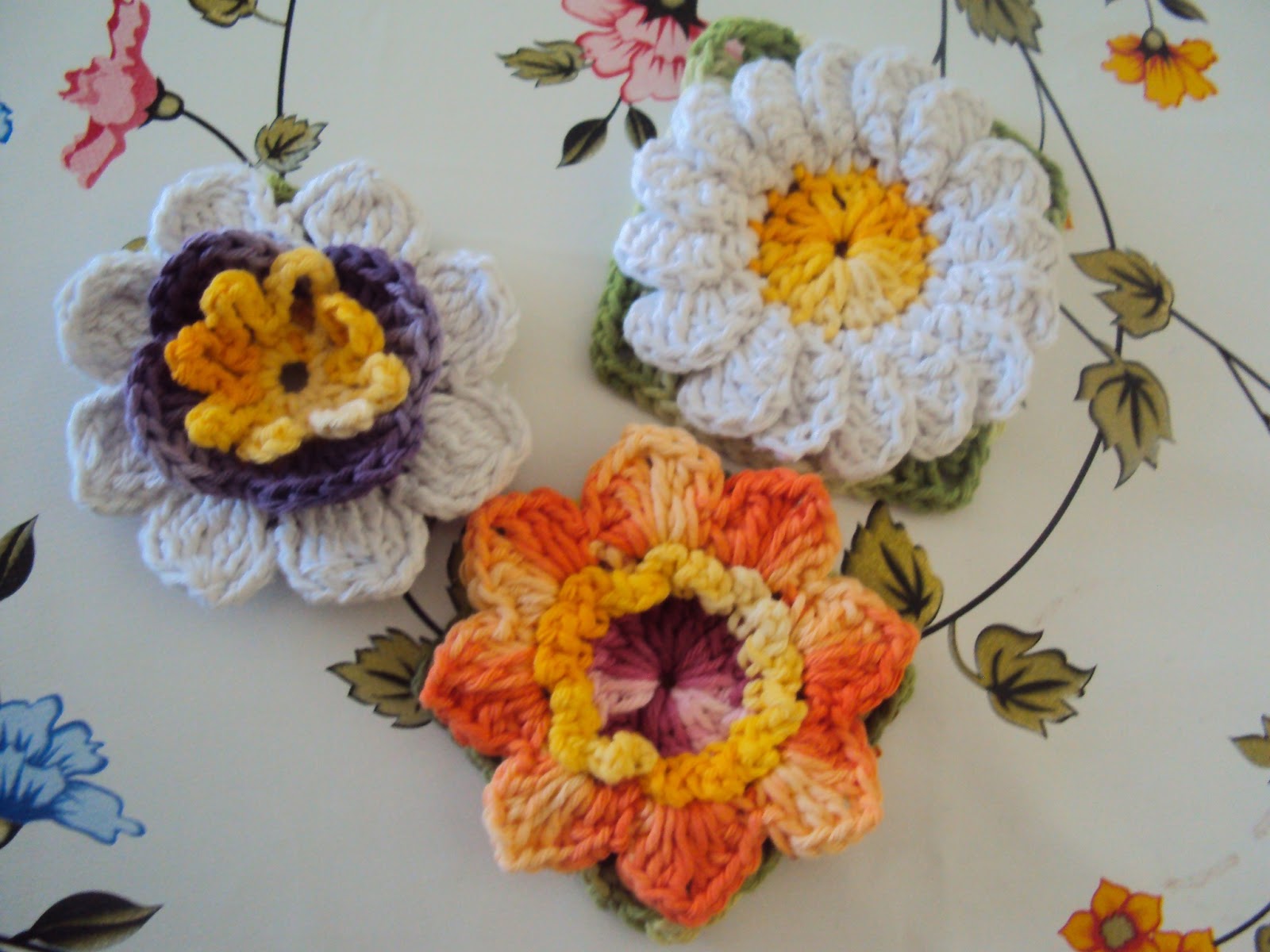 Natalyne Crochê: flores de crochê...