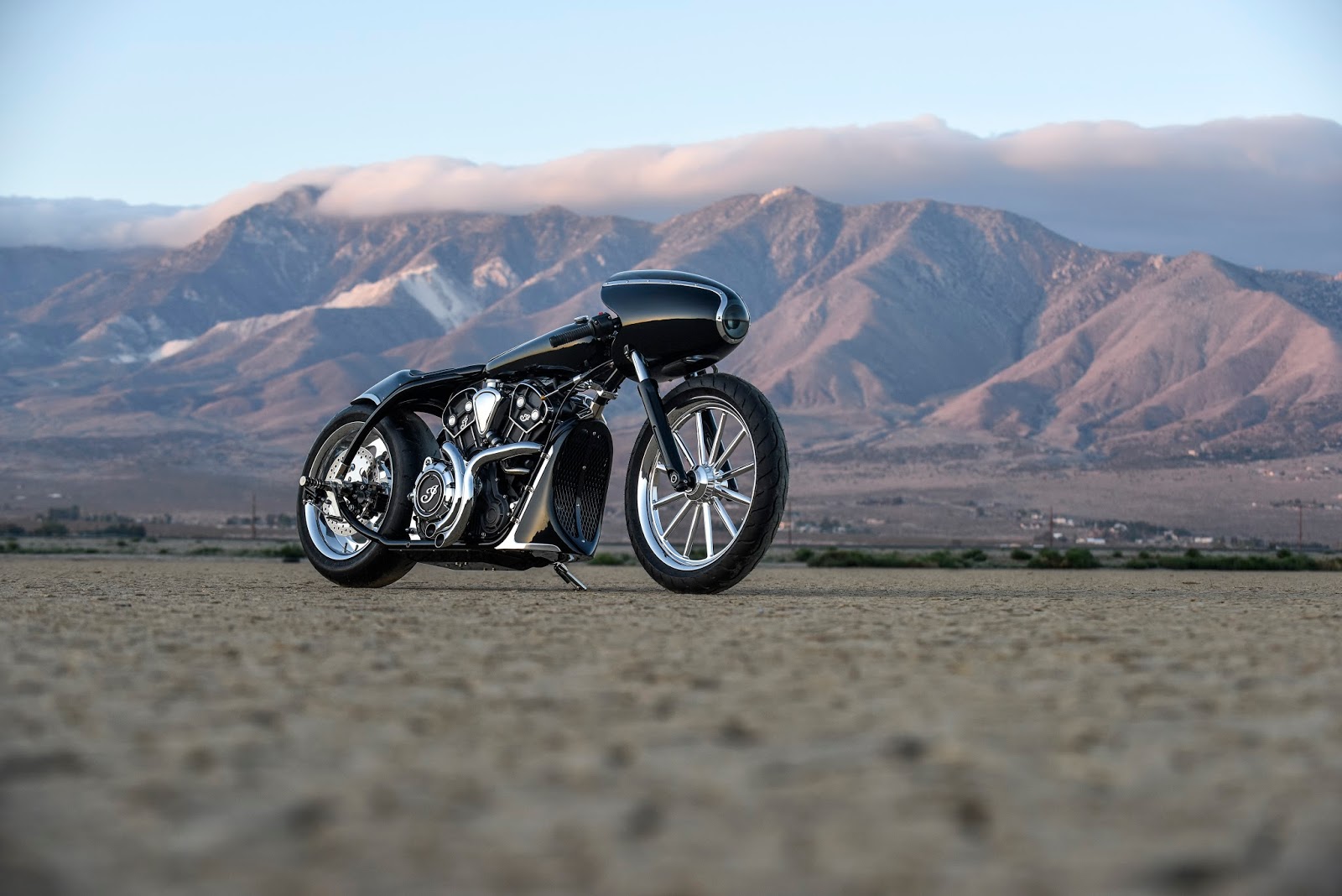 Racing Cafè: Indian Scout "Black Bullet" 2015 by Jeb Scolman