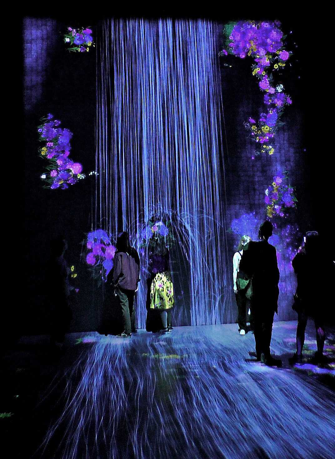 Bjarne på bloggen: TOMORROW IS THE QUESTION - en udstilling på AROS