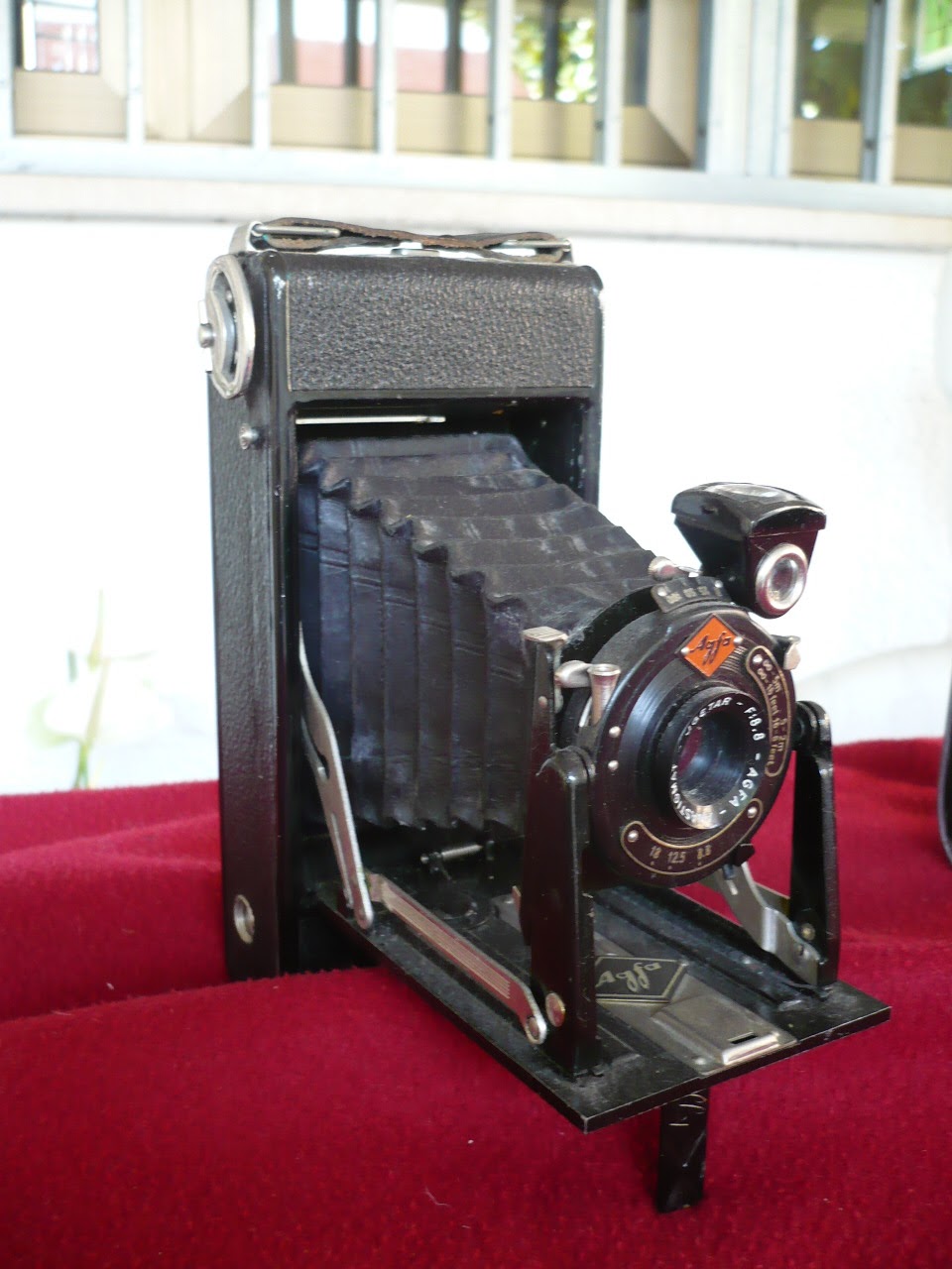 Macchine fotografiche d'epoca, analogiche, meccaniche e relative ...