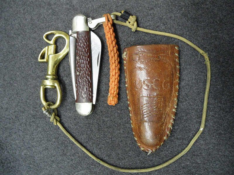 Four Bees: Camillus Marlinspike Knife, USCG 1984