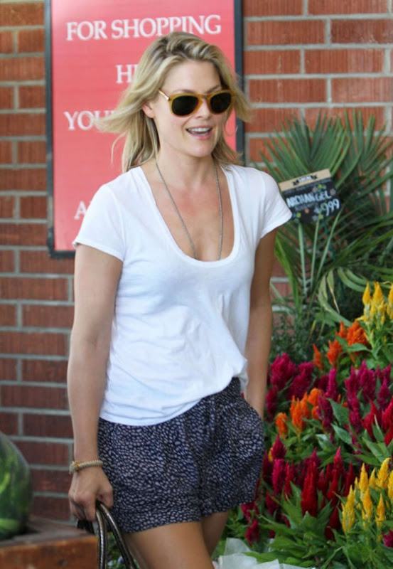 cleveland854321: FIRST A JOG, THEN STARBUCKS, THE GROCERY STORE AND ...