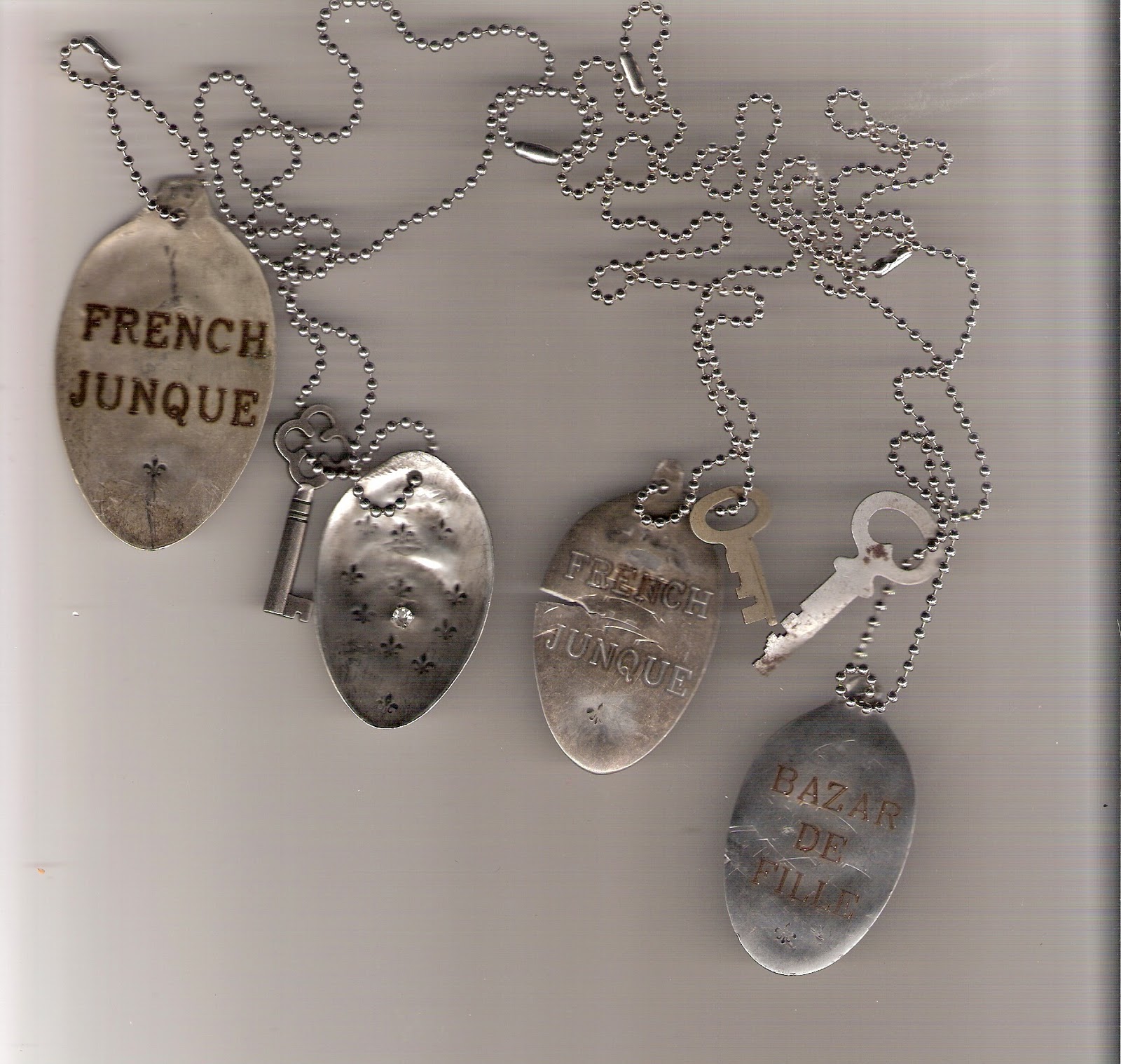 FRENCH JUNQUE COUTURE