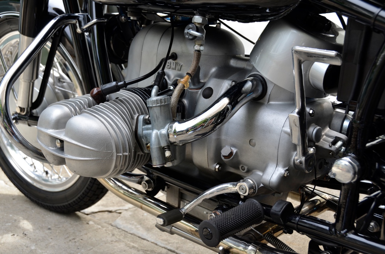 The Velobanjogent: Sorbo's recently restored BMW R69S 600cc twin.....