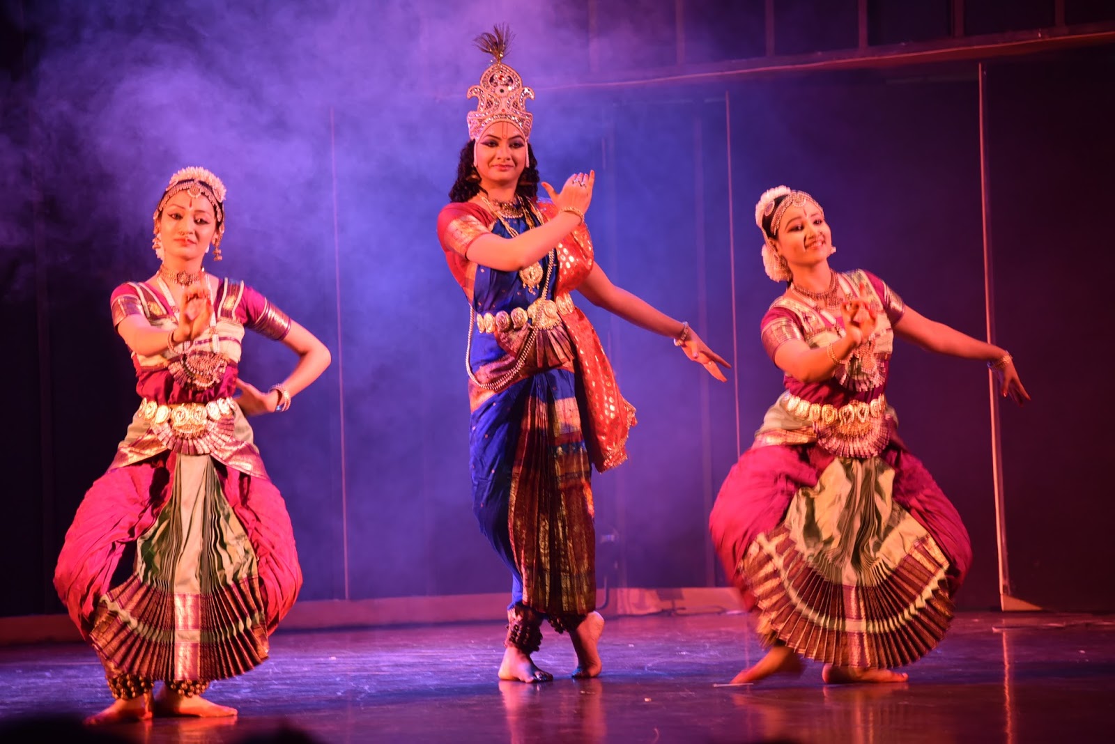 The narthaki as nayika