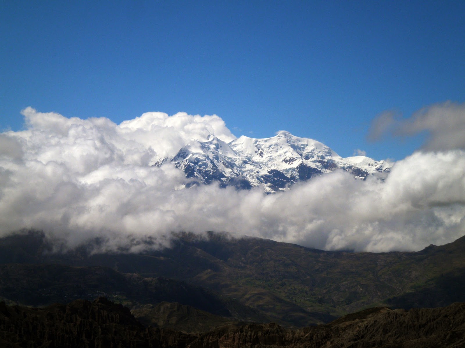 Julián Katari: Ritual Andino - Mesa de ofrenda a la pachamama y a los ...