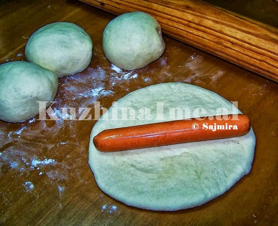 Kuzhinaimeal Panine Me Salcice Receta E Derguar Nga Sajmira