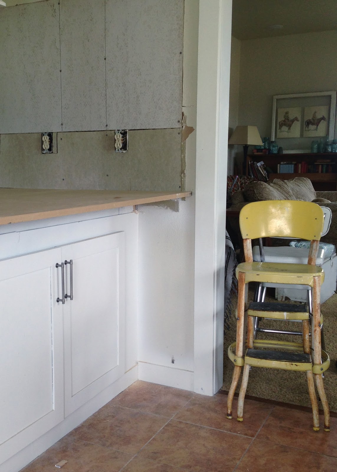 DIY Reclaimed Wood Countertop | Averie Lane: DIY Reclaimed Wood Countertop