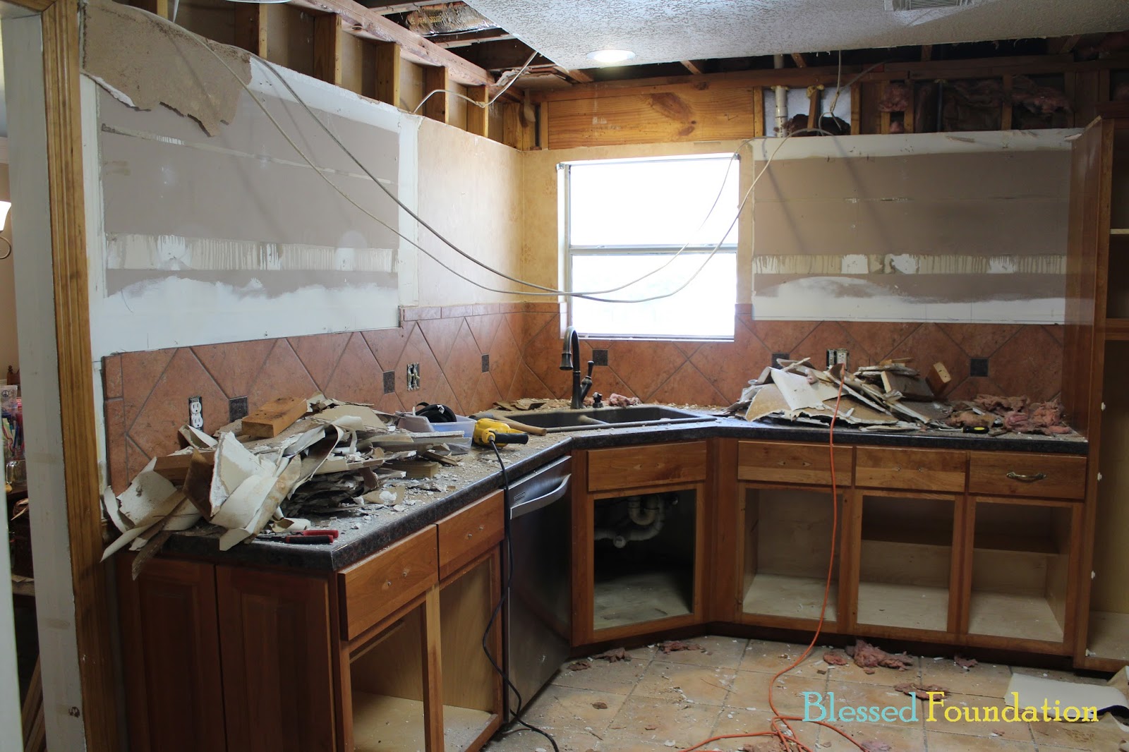 Blessed Foundation: Post 34: Kitchen Demolition -- Furdowns