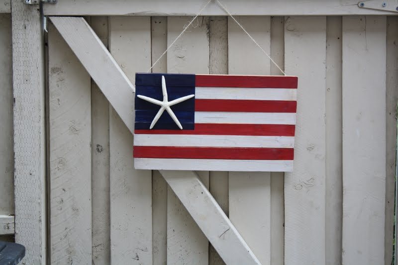 Monkey Momma's Crafts: Happy Flag Day!