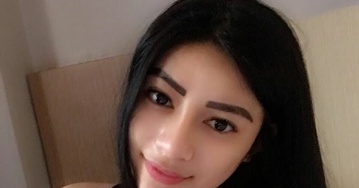 CERITA DEWASA 18+: PACARKU YANG BINAL INGIN ML SAMBIL DITONTON OLEH TEMAN-TEMANNYA