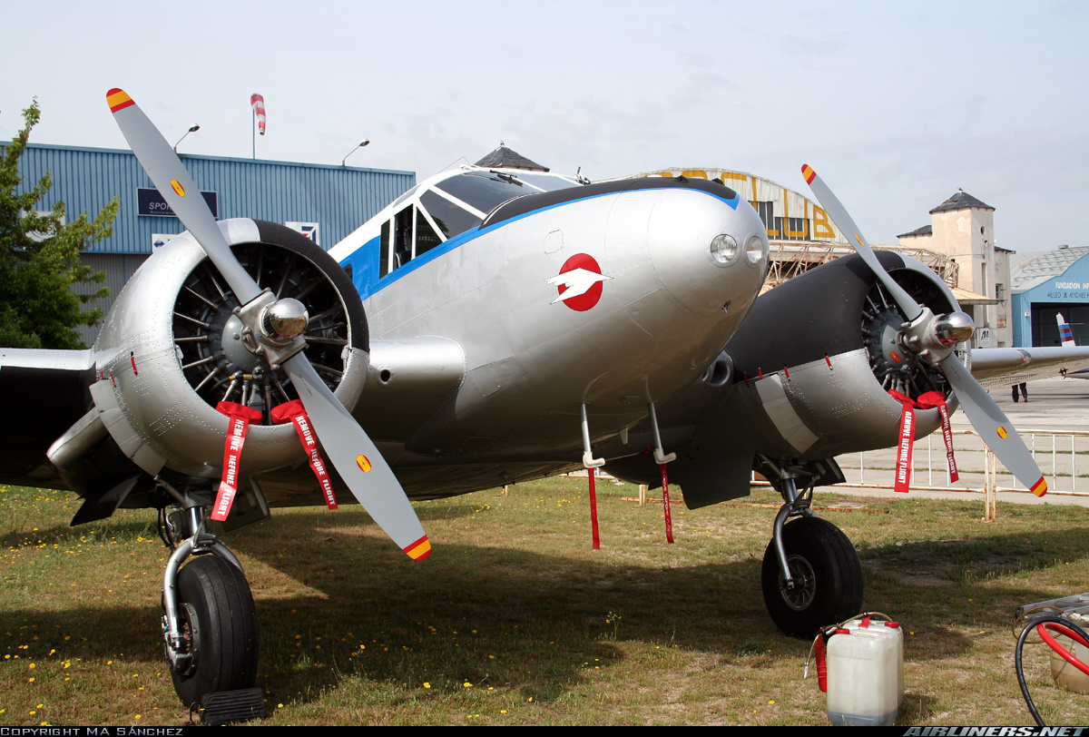 * El sitio de "jactres" *: De lo mejor en la familia Beechcraft:: Twin ...