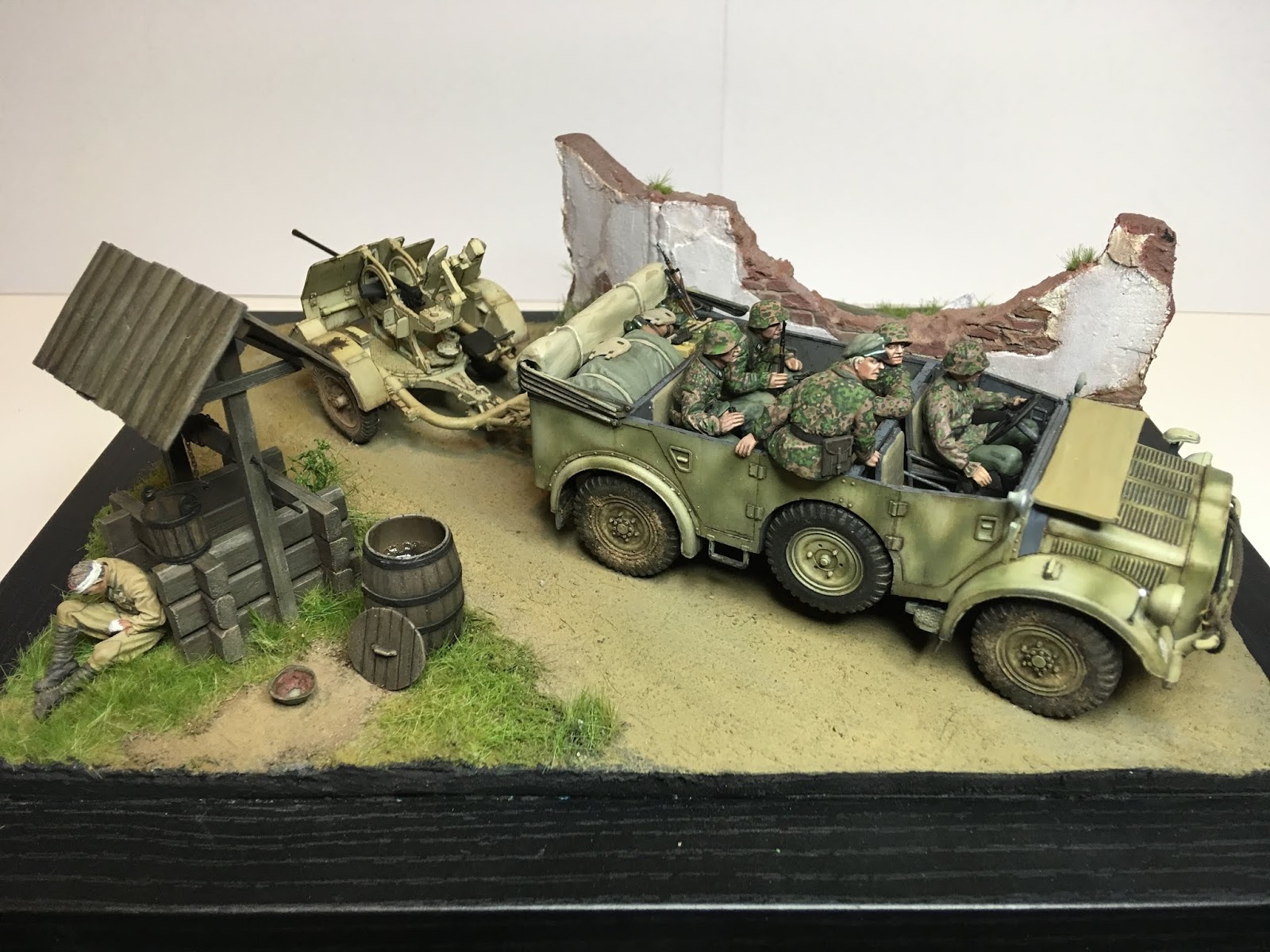 Blue Bear's Scale Models: 1/35 Tamiya Horch Diorama