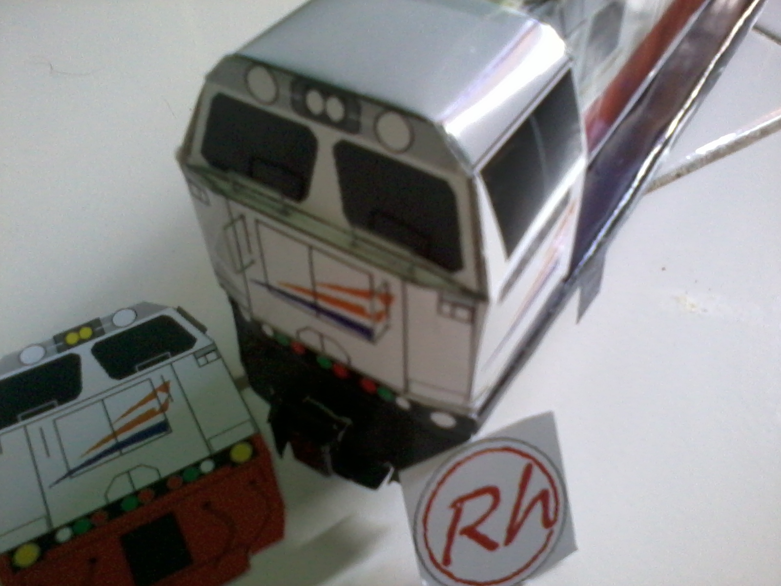 Kereta Api: Papercraft Kereta api Lokomotif dan gerbong Edisi Revisi