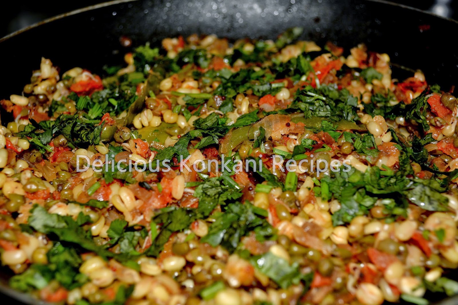 Delicious Konkani Recipes: Mooga Mole Upkari (Hesaru Kalu Palya ...