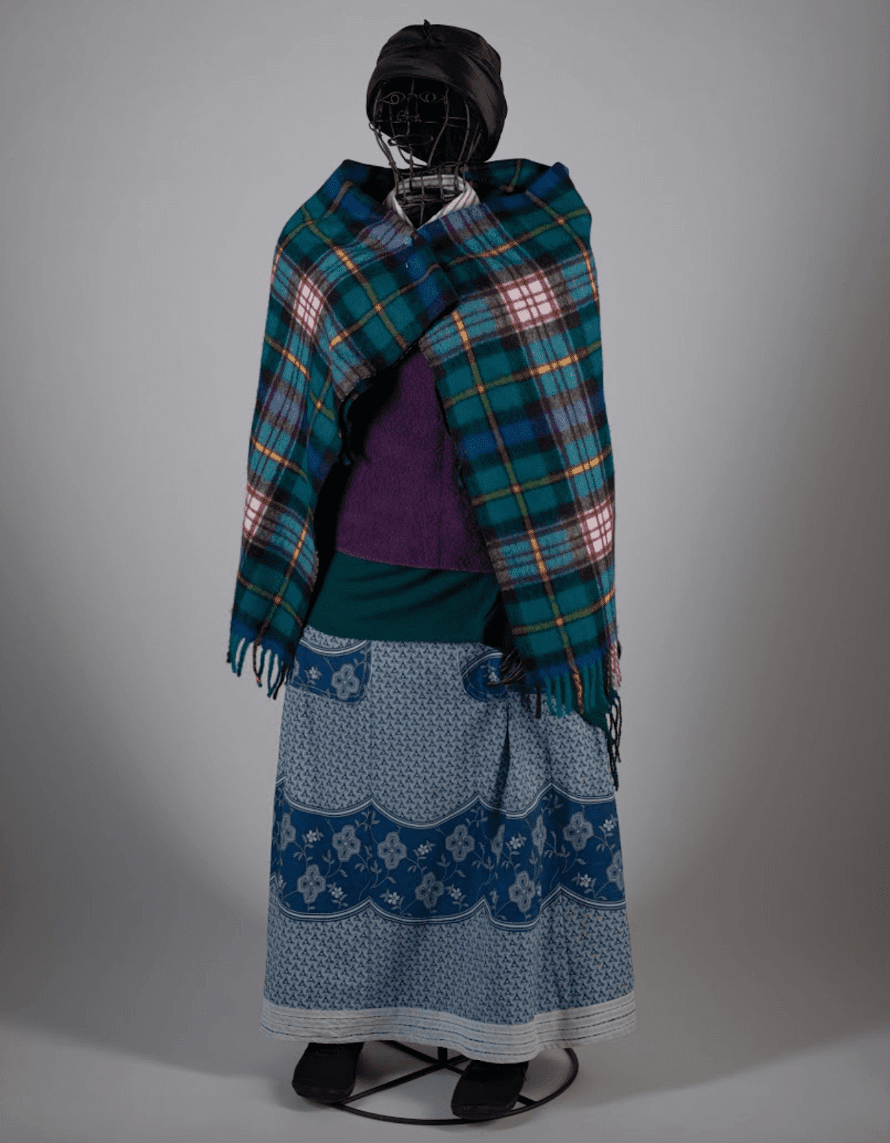 Daily Gabonese Textile: The Dress of Makoti