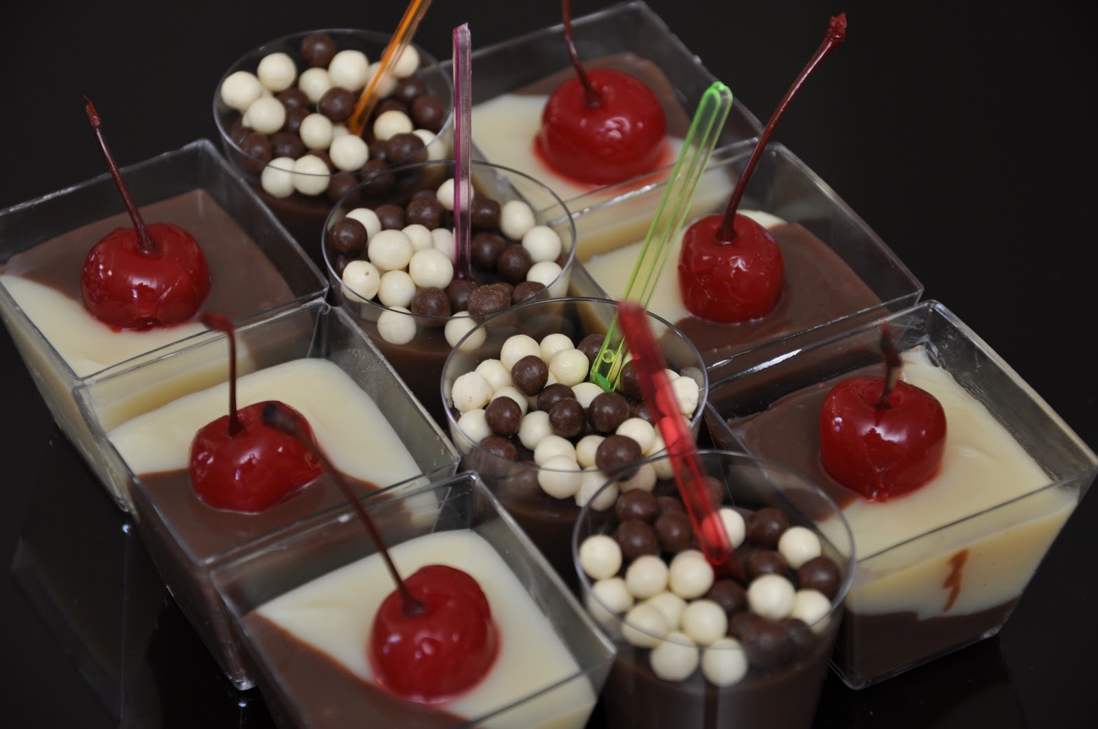 Confeitaria Arte & Sabor: Docinhos em copinhos para deixar suas ...